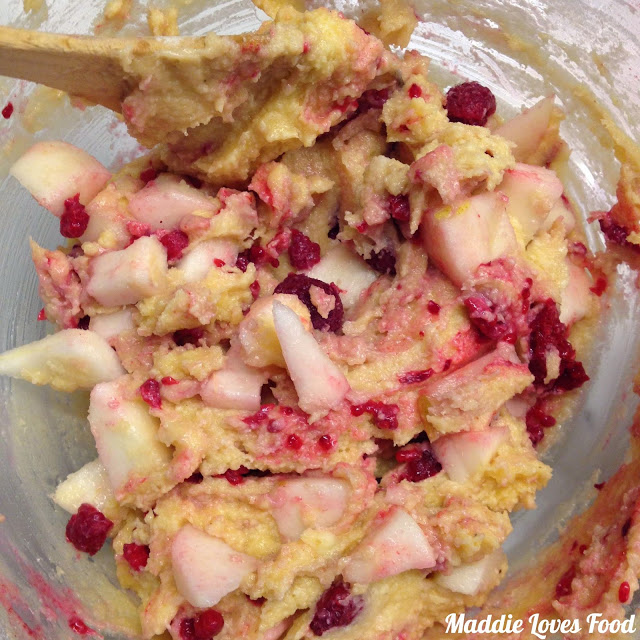 Pear and Raspberry Cake – Maddie Loves Food